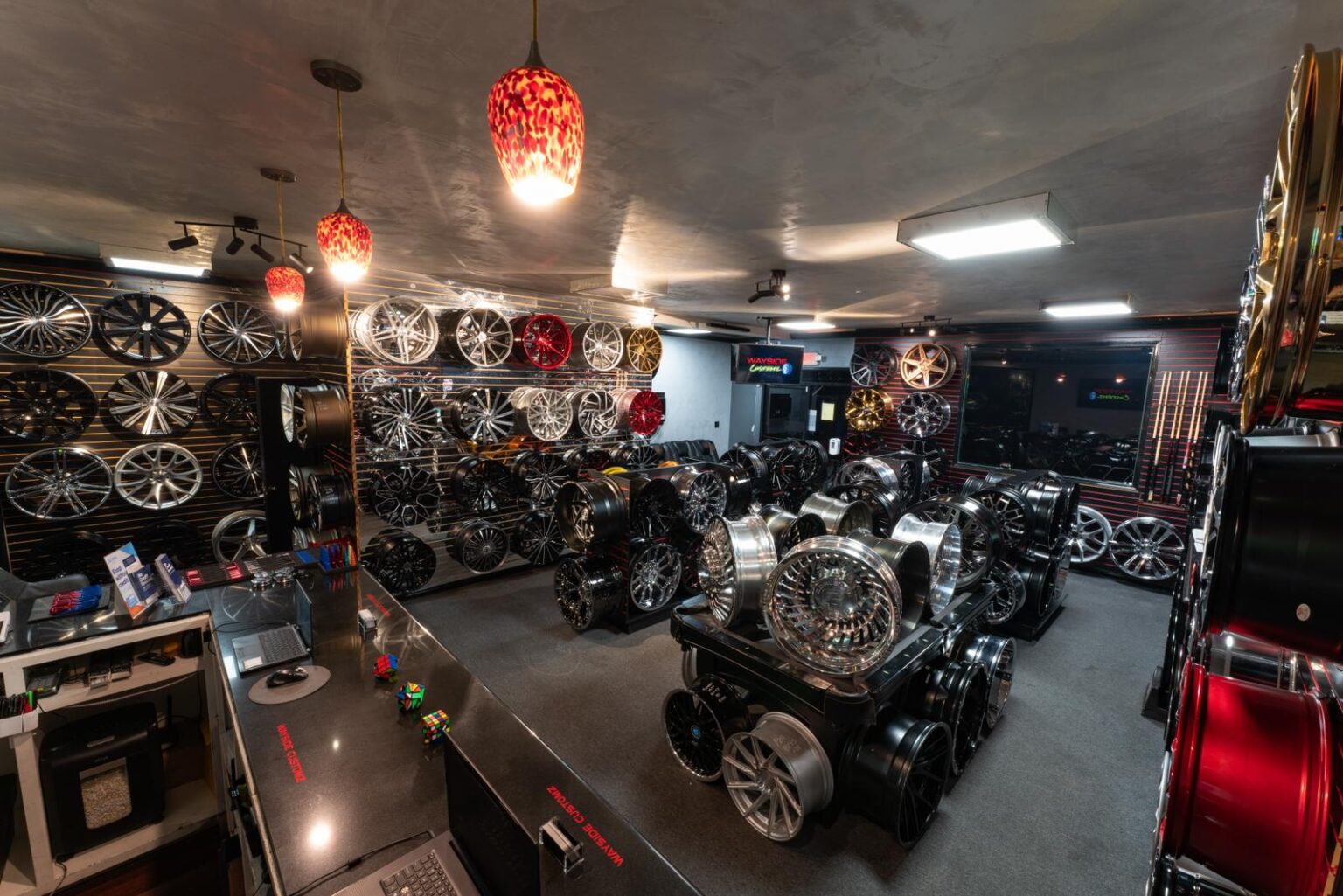 Wayside Customz – Transforming Your Ride from Ordinary to Extraordinary.